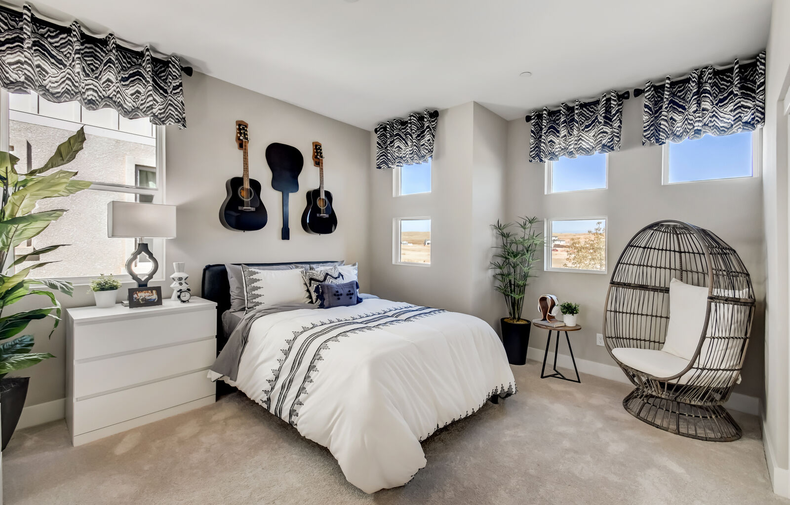 11 Ways to Make the Most of Your Spare Room or Extra Suite